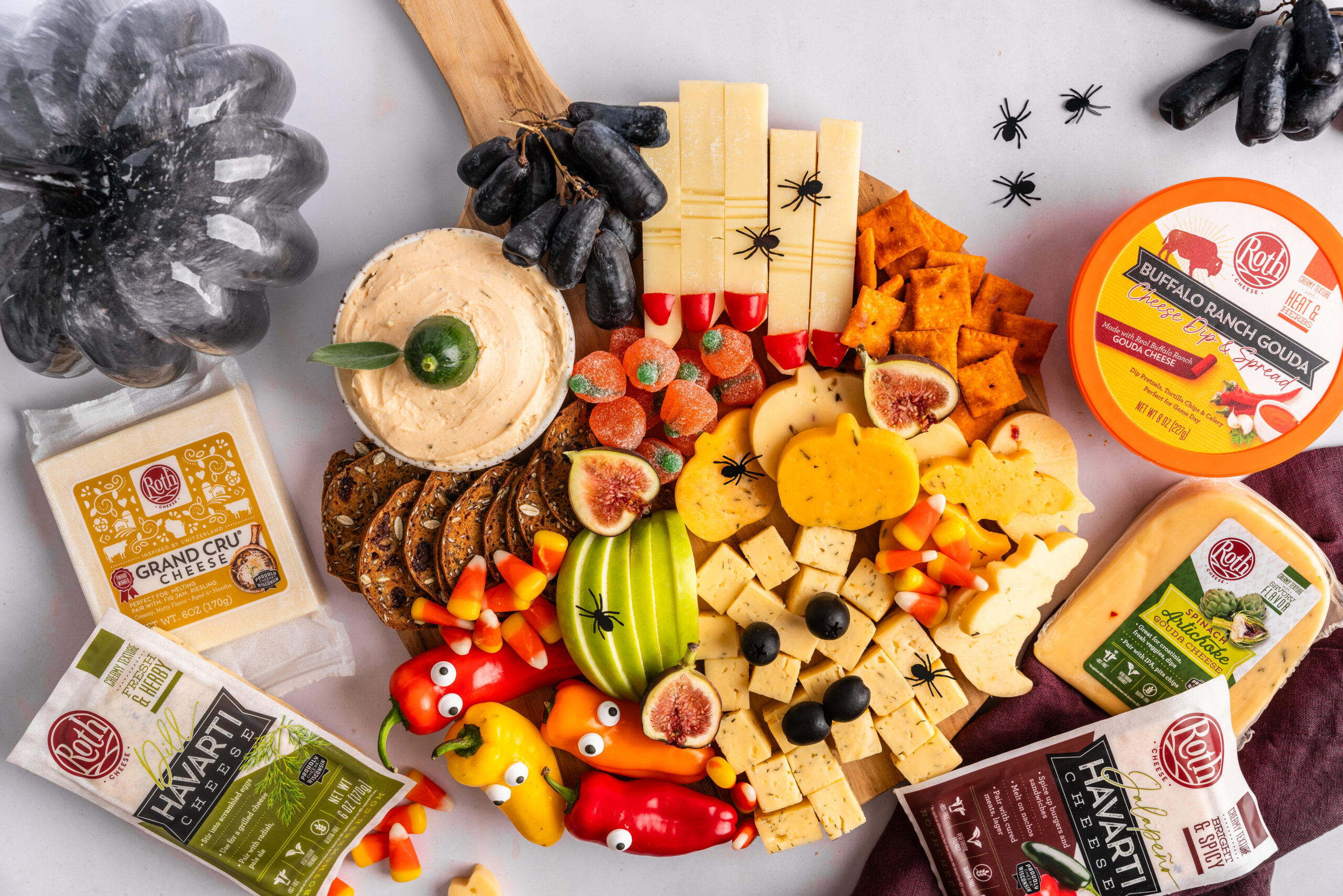 Halloween Cheeseboard - Roth Cheese